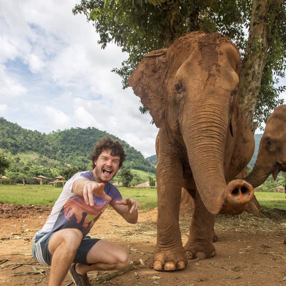 Students - Loop Abroad - Veterinary Service and Study Abroad